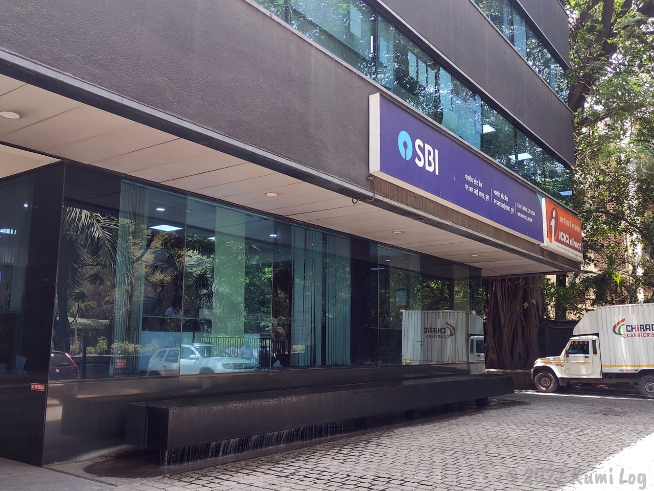 インドSBIに外国人旅行者用口座(Foreign Tourist Bank Account)を求めてムンバイ・プネーたらい回しの旅（なんの成果 ...